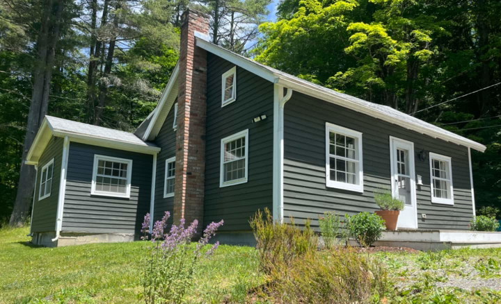 Fully Renovated! Private Cottage Getaway - The Berkshires, MA