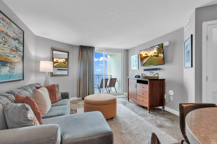 Oceanfront Perfect Couples Getaway - Myrtle Beach, SC
