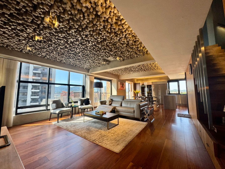 Nangang Mansion/close To High Speed Rail And Mrt/3 Bedrooms 3 Bathrooms/open Kitchen Island/designer Masterpiece - 深坑區