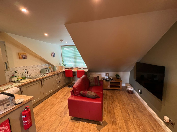 1 Bed Studio - Sleeps 2 - Wifi - Parking - Blair Atholl