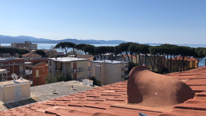 Il Golfo Penthouse In Follonica - Follonica