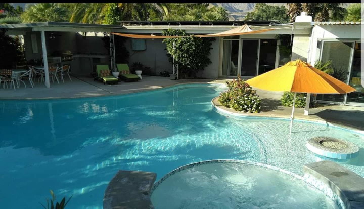 Simply Palm Springs-xtra Lrg&deep  Pool, Ev  Chger - Palm Springs, CA