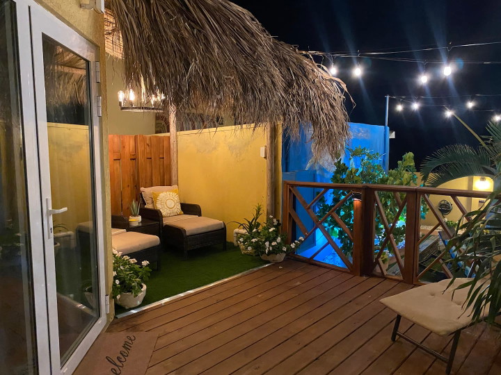 Spacious Cozy Studio With Deck And Pool - Aruba
