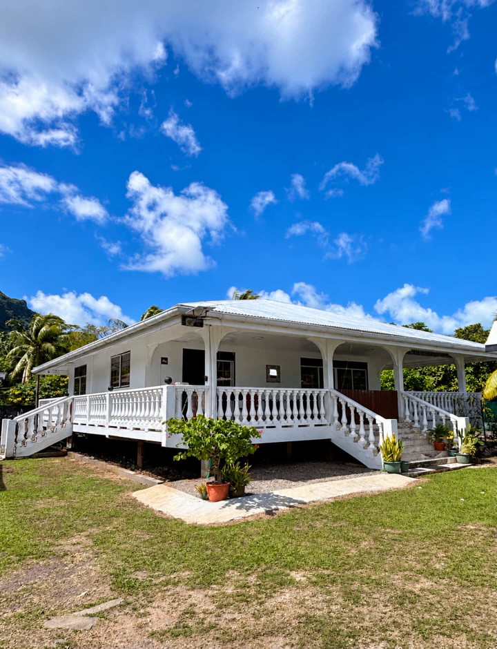 Tekoerani - The White House - Bora-Bora