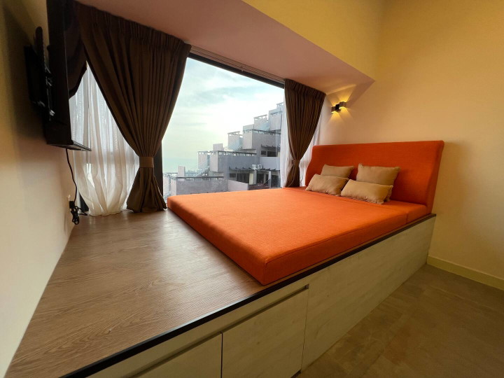 Attic Seaview Premium Couple's Studio [Netflix] - Malacca