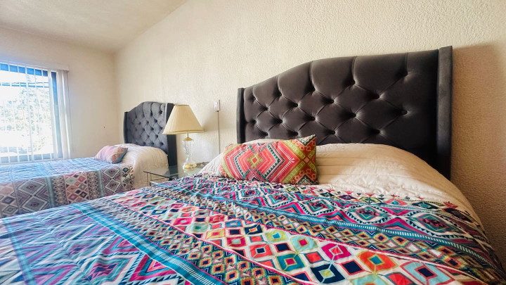 House 13 Guests · Garden And Parking - Michoacán