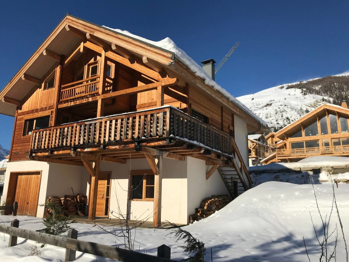 Authentic And Contemporary Chalet Sigrid - Serre Chevalier