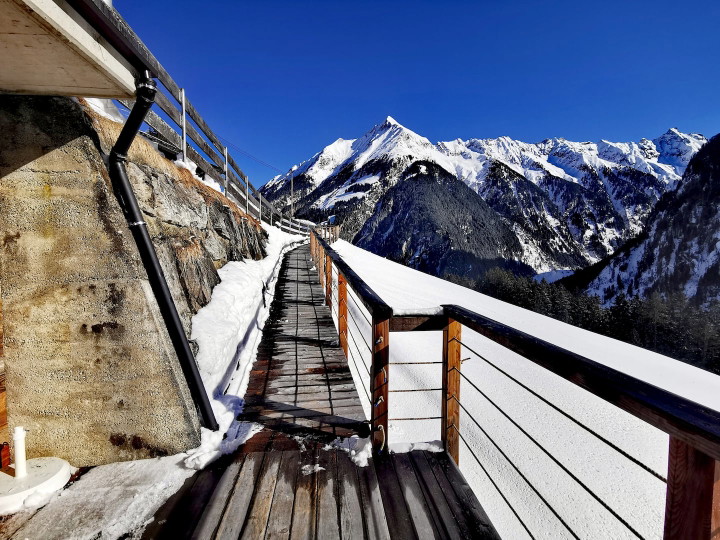Alpennestl Im Zillertal - Hintertux Glacier
