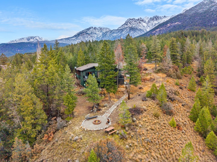 Oasis In The Woods | Theatre | 8.8 Acres | Hot Tub - Fairmont Hot Springs, BC