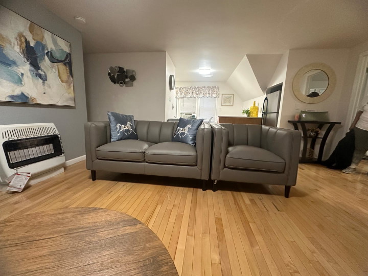 2 Bedroom - Top Floor Apartment Close To Yale - New Haven, CT