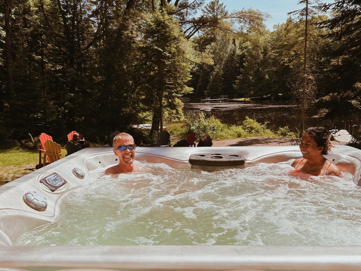 Lakeside Memories Await At Trenanthia's Woody - Bracebridge