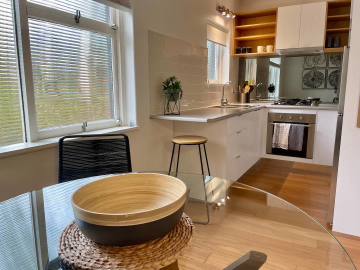Lovely 1 Bed Ground Floor Apartment With Car Park - オーストラリア ミルトン