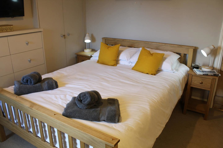Stylish Cottage Inc Breakfast, Sleeps 6 - Bakewell