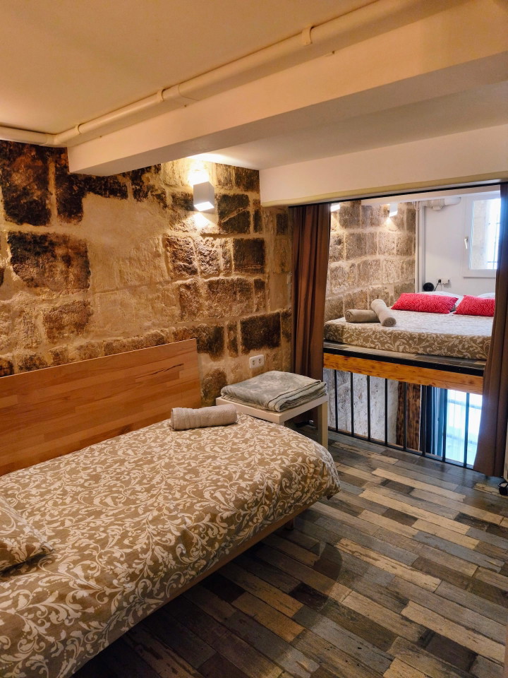 Sleep-in-montpellier, 6 People, Historic Center - Montpellier