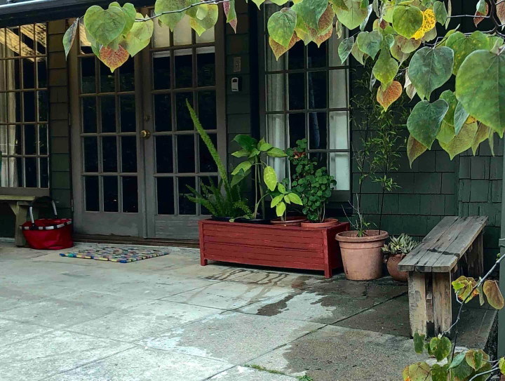 Private Cabin By Lake Merritt - Oakland, CA