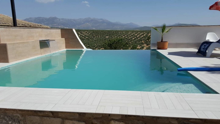Cortijo Las Tinajas - Arroyo Frio