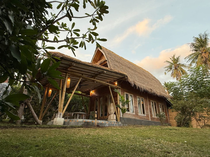 Private Garden Bungalow @ Villa Nangka - Gili Islands