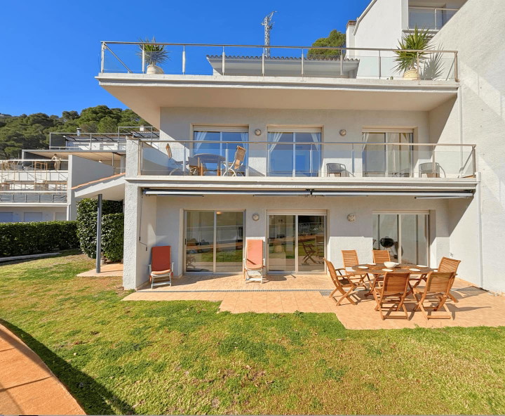 Comfortable Y Cuidado Duplex A 200 M De La Playa - Begur