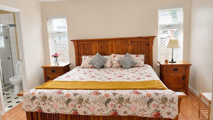 Cozy 1br Retreat Near White Rock Beach - White Rock