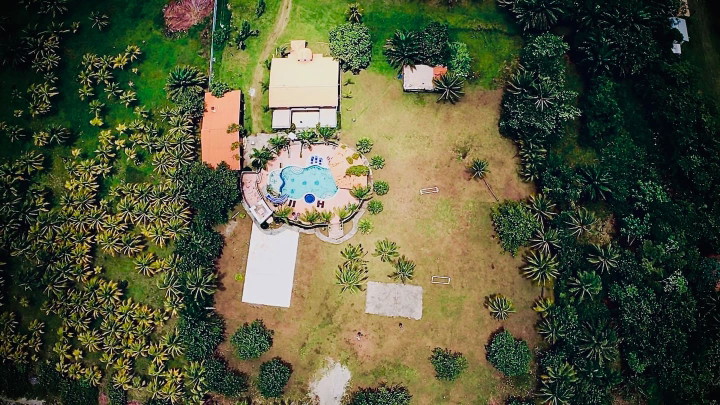 Itzayana Estatelost In Paradise! - Omoa