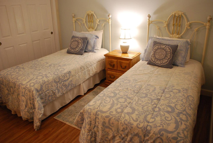 Oak Tower Cottage - Ashland, OR