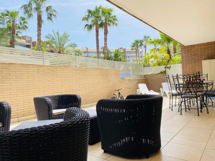 Terrasse 60 M2 Piscine 10 Mn Plage & Portaventura - Tarragona