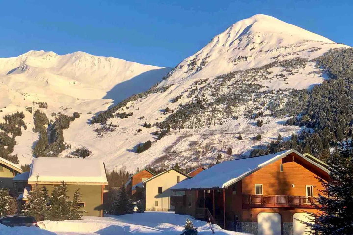 Apres Ski One Bedroom Guest Suite- Girdwood - Anchorage, AK