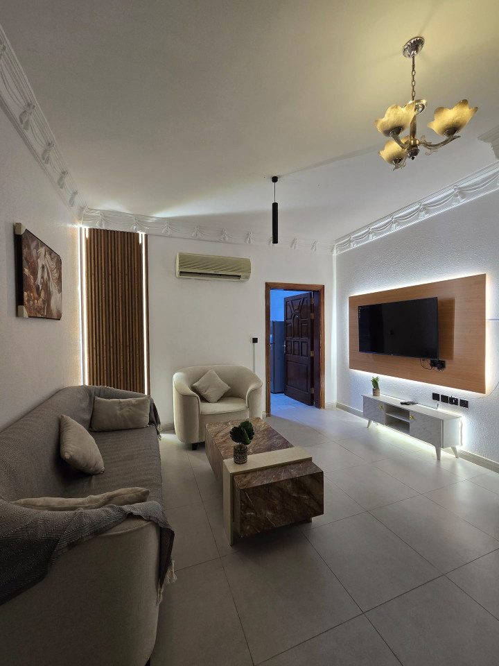 Spacious Near Haram With Outdoor - Medina, Saudi Arabia