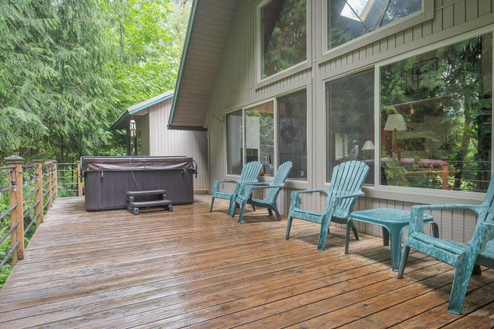 Fall Special 3rd Night Free Stay Before 11/3/26 - Oregon