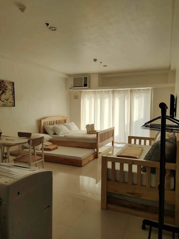 513 Open & Bright 40m² Studio For 5, Balcony, Pool - Bacolod