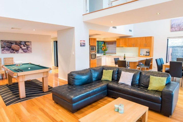 Comfortable Deluxe Resort House - Yallingup