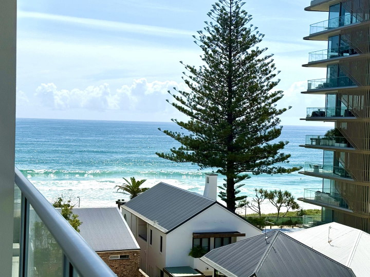Bespoke Palm Beach- Steps To Surf, Sun & Serenity - Gold Coast