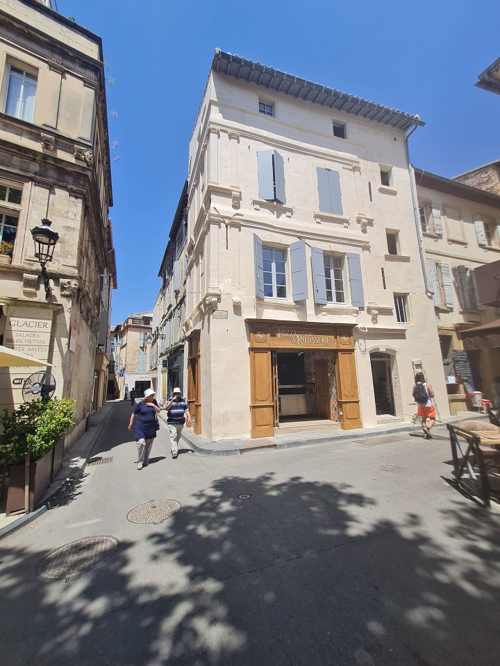 Appartement Sur La Place Du Forum Au Cœur D'arles - Arles
