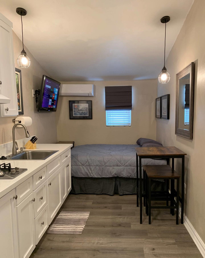 Cozy Studio W/outdoor Lawn & Eating Space - West Covina, CA