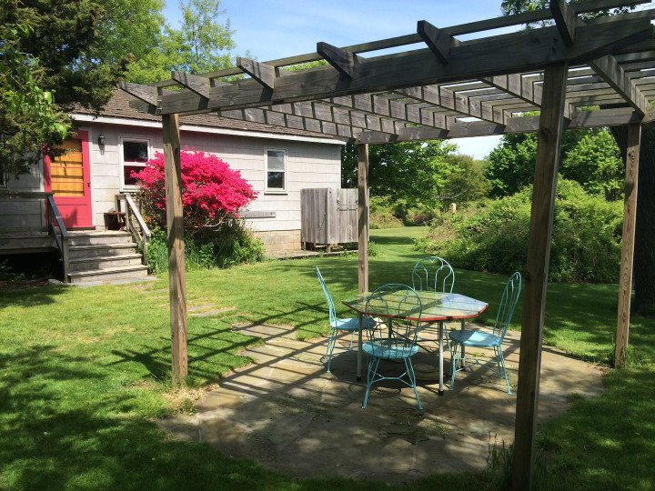 Secluded 1br Cottage On The Lake, Close To Ditch - Montauk, NY