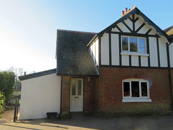 Cottage In Ower - Wiltshire