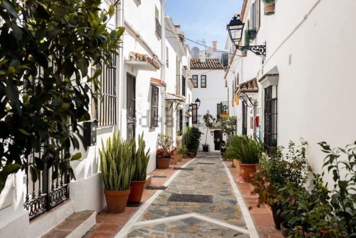 Unique Place With Roof Terrace In Old Town - Marbella