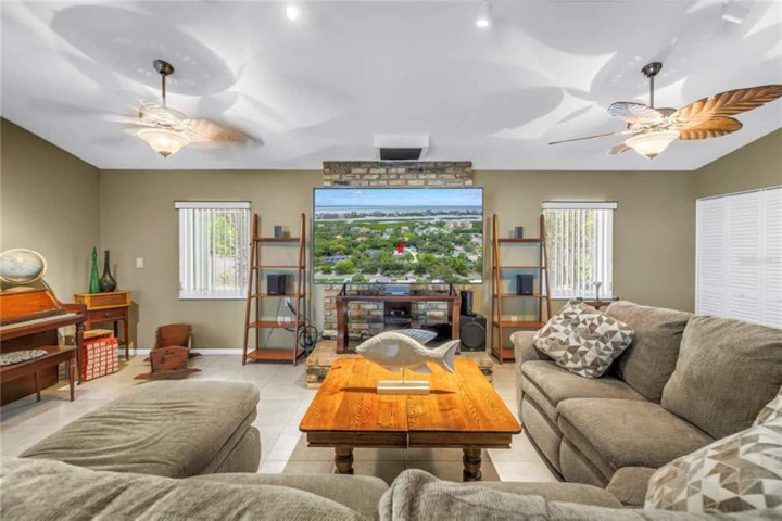 The South Wing Fall Special Stay 3 Get 1 Free - Indian Shores, FL