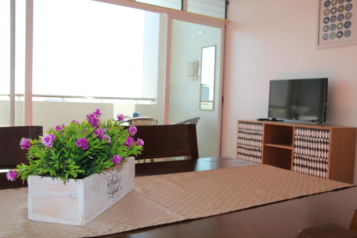 Sunny Gem In The Heart Of Cebu: Pool,gym,fast Wifi - Cebu City