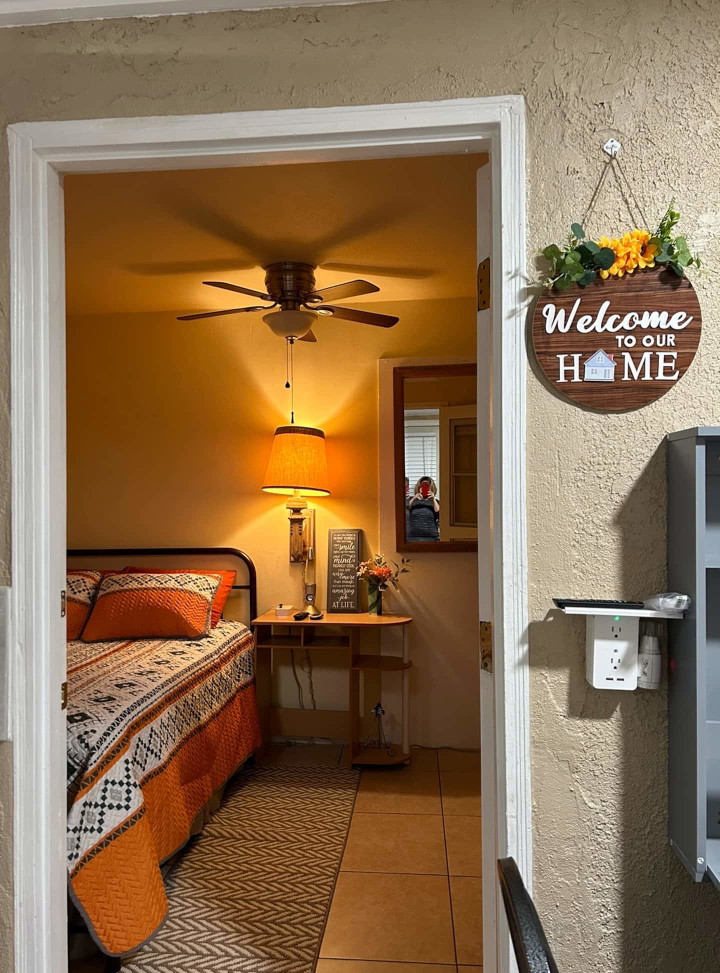 Cozy Private Stay - Thousand Oaks, CA
