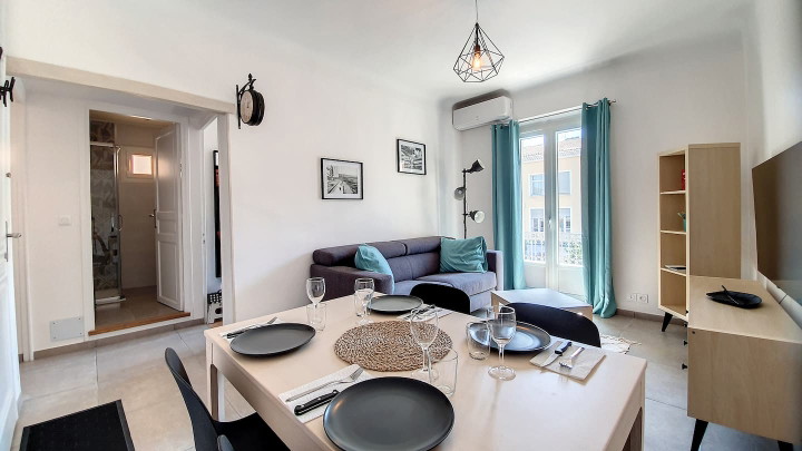 Appartement Cosy En Plein Coeur De Saint Raphaël - Saint-Raphaël