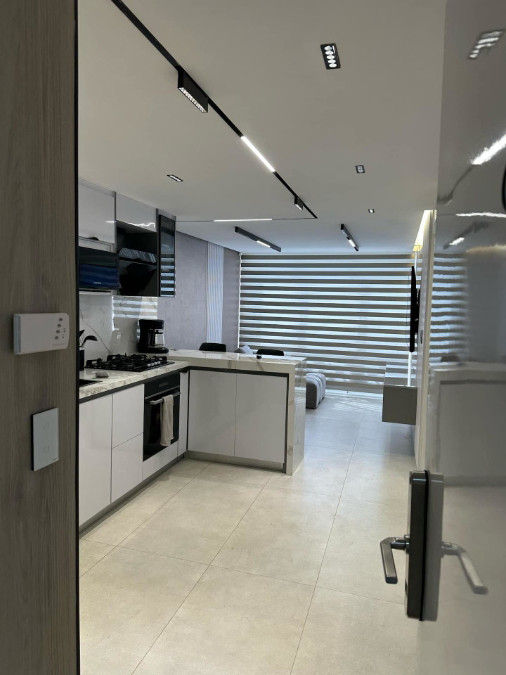Dairy+plant+netflix+cafe+dock-luxury Unit - Venezuela