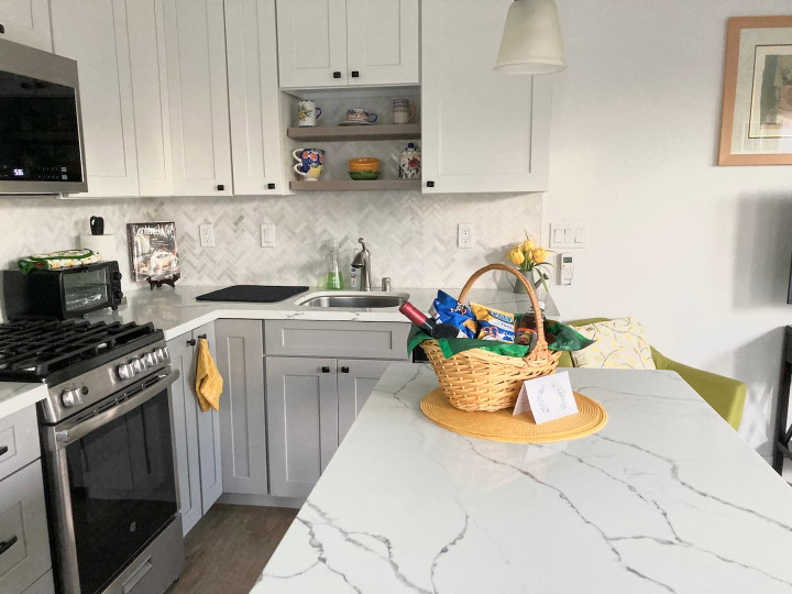 Private Guesthouse, Walk To Downtown, Pvt. Parking - Sacramento, CA