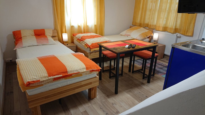 Gemütliches Zimmer Für 1 Bis 2 Personen - Enns