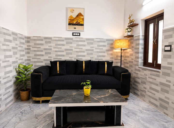Lutyens Delhi 2bhk| Walk Lodhi Garden, Khan Market - New Delhi