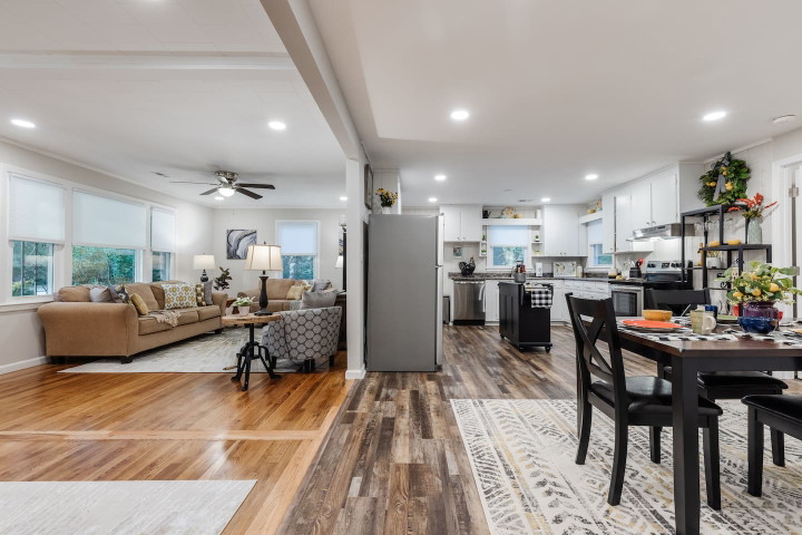Spacious & Stylish ~ Near Tiec ~ Patio ~ Fire Pit! - Tryon, NC