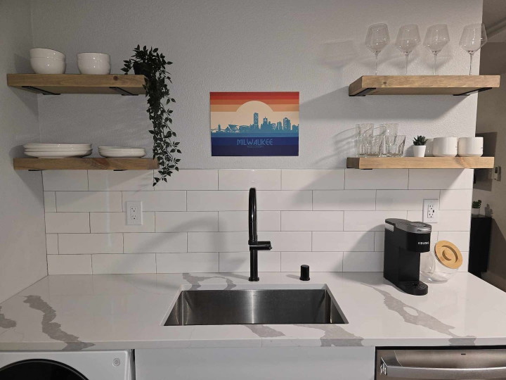 Stylish Modern Studio In Vibrant Walker's Point - Milwaukee, WI