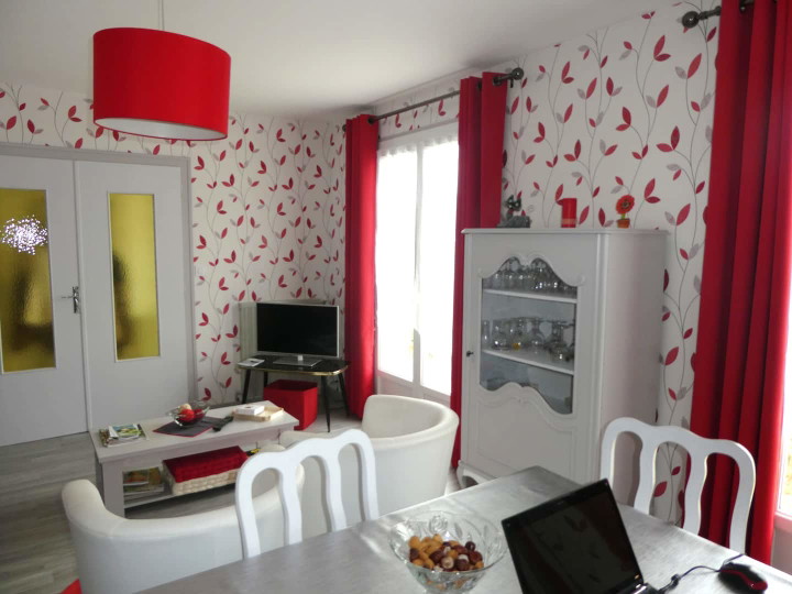 Chez Rita Et Joseph Dans Un Pavillon Lumineux. - Charente