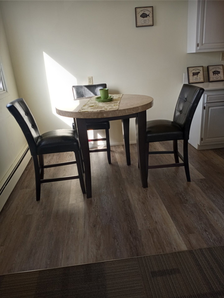 Topfloor  South Corner Medicine Hat - Medicine Hat