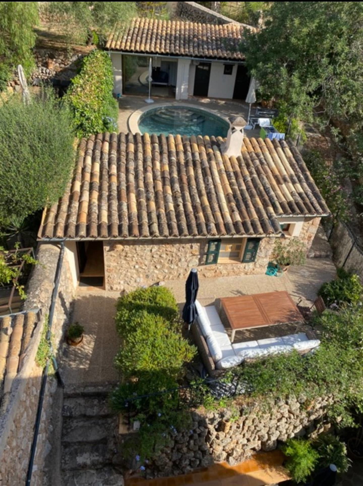 2 Bedroom Mallorcan Villa, Private Pool + Parking - Fornalutx